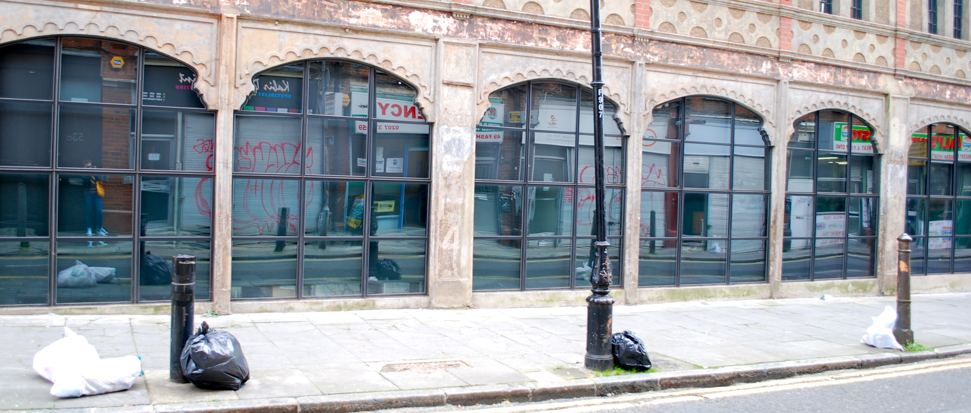 Road Story: An Exploration of Place – Lizz Schumer